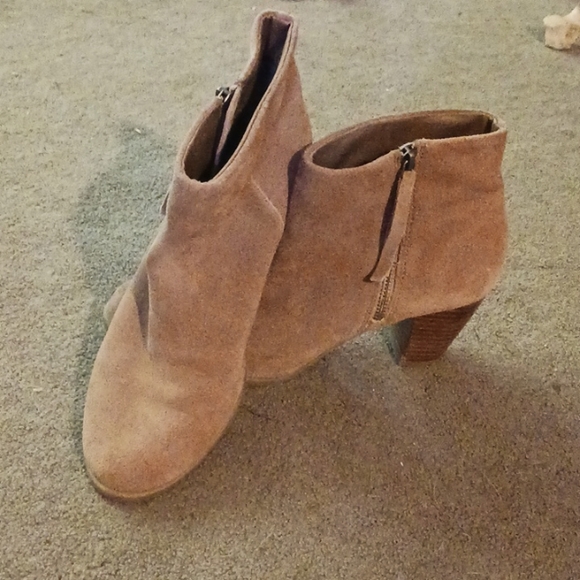 Bass | Shoes | Bass Womens Bridget Boots Size 85 | Poshmark